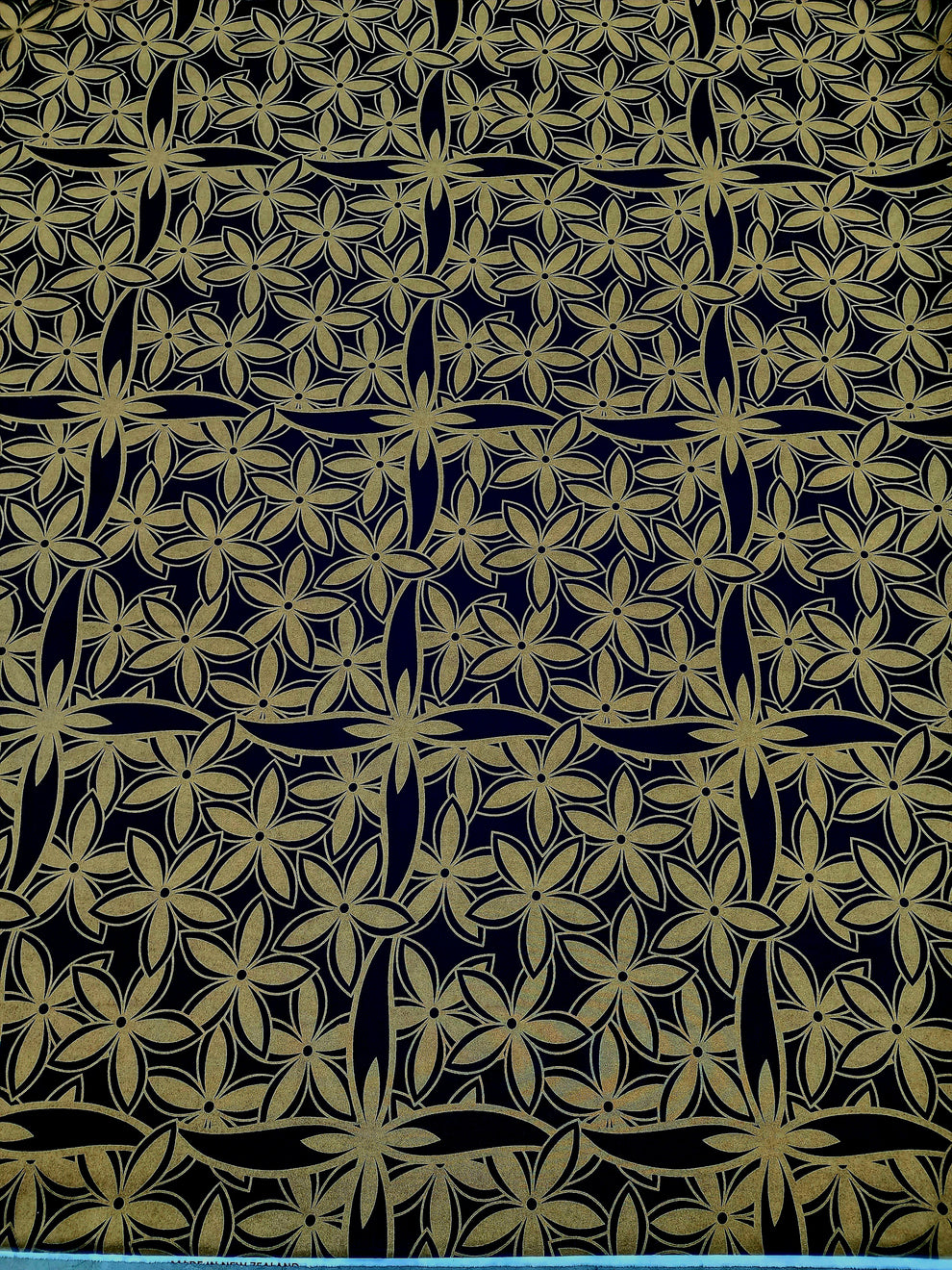 Polynesian Design #120 Gold and Black – Tokouso Fabrics